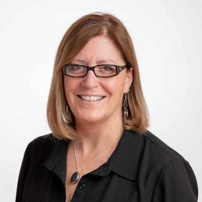 Amy Pender | Tate & Foss Sotheby's International Realty | NH Real Estate