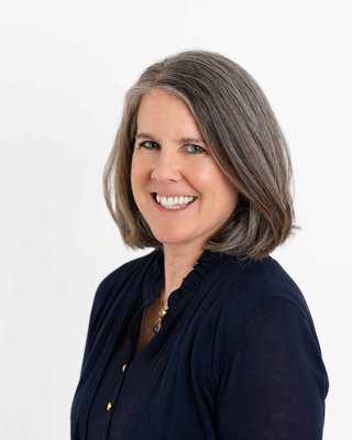 Lisa Chase | Tate & Foss Sotheby's International Realty | NH Real Estate