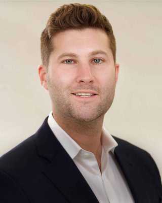 Alexander Elia | J Barrett & Company | MA Real Estate