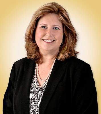 Debbie McCarthy | Pinnacle Estate Properties, Inc. | CA Real Estate