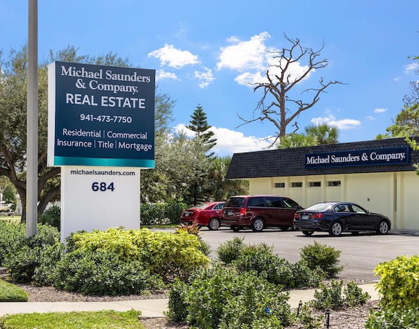 Rotonda Meadows & Villas, Rotonda West FL | Michael Saunders & Company