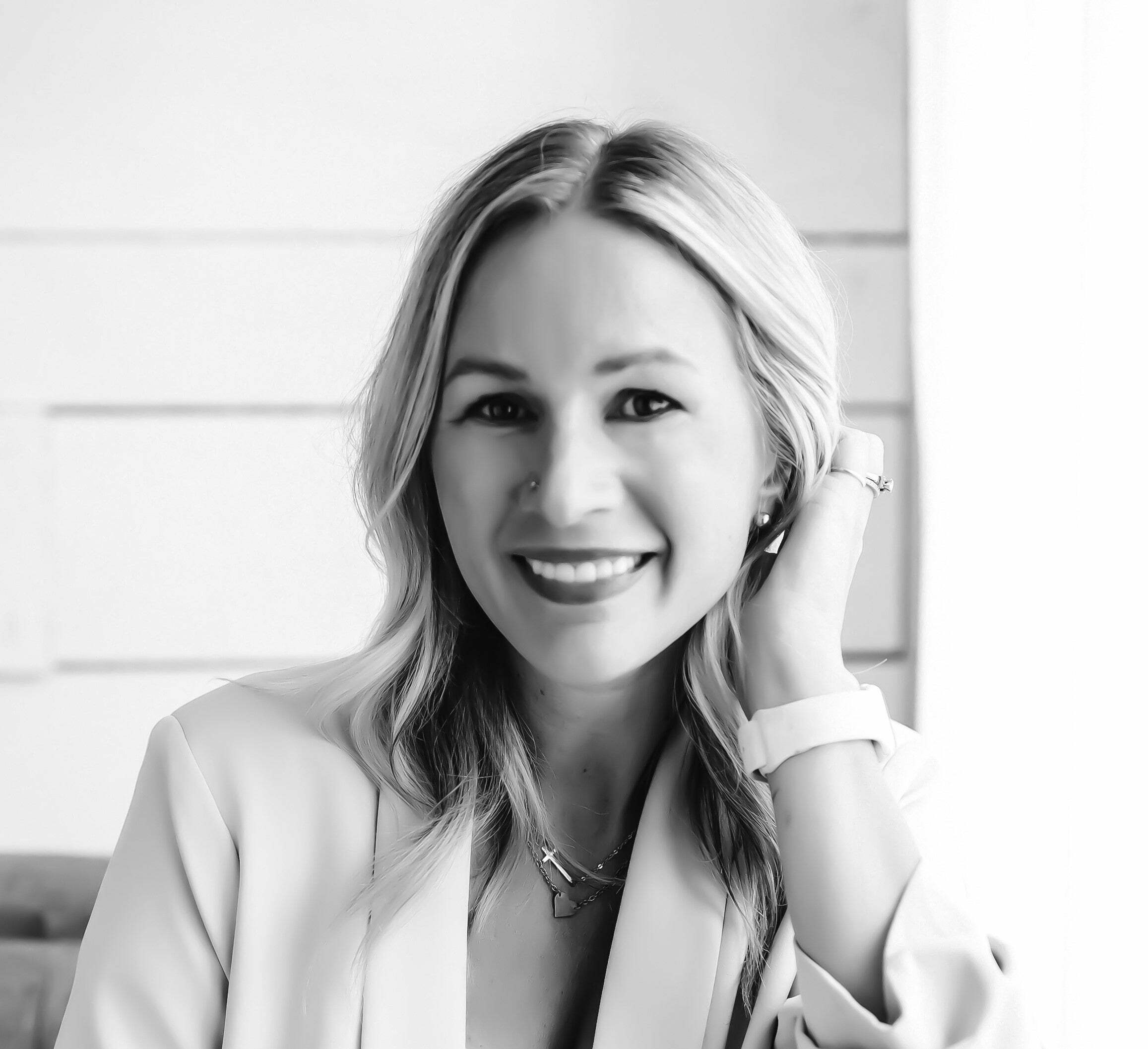 Abra Clampitt | CENTURY 21 Scheetz | IN Real Estate